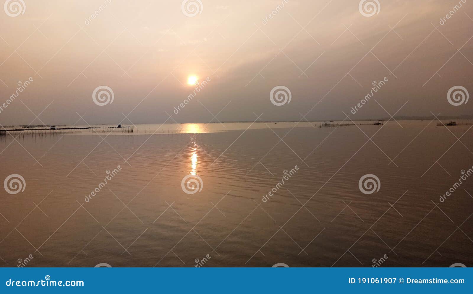 Rising Sun at the Beach stock image. Image of view, scenic - 191061907