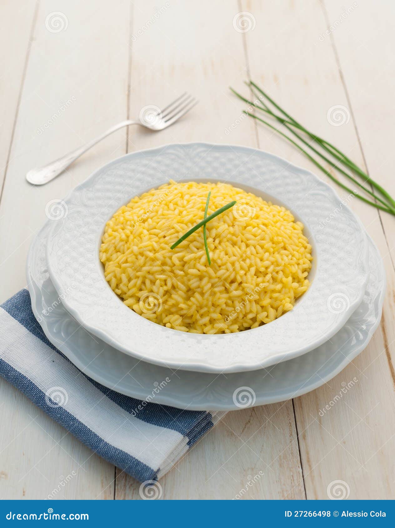 Risotto allo zafferano stock photo. Image of pasta, flat - 27266498