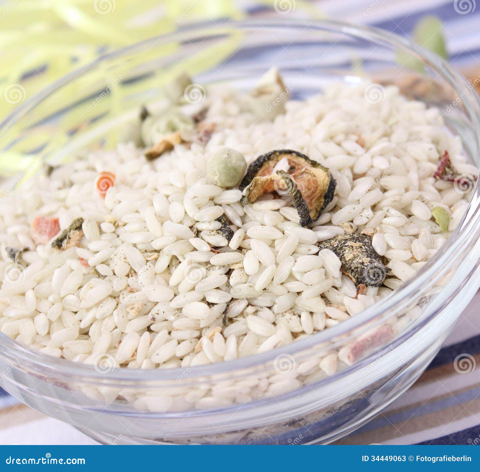 Risotto italiano imagen de archivo. Imagen de sano, vitaminas - 34449063