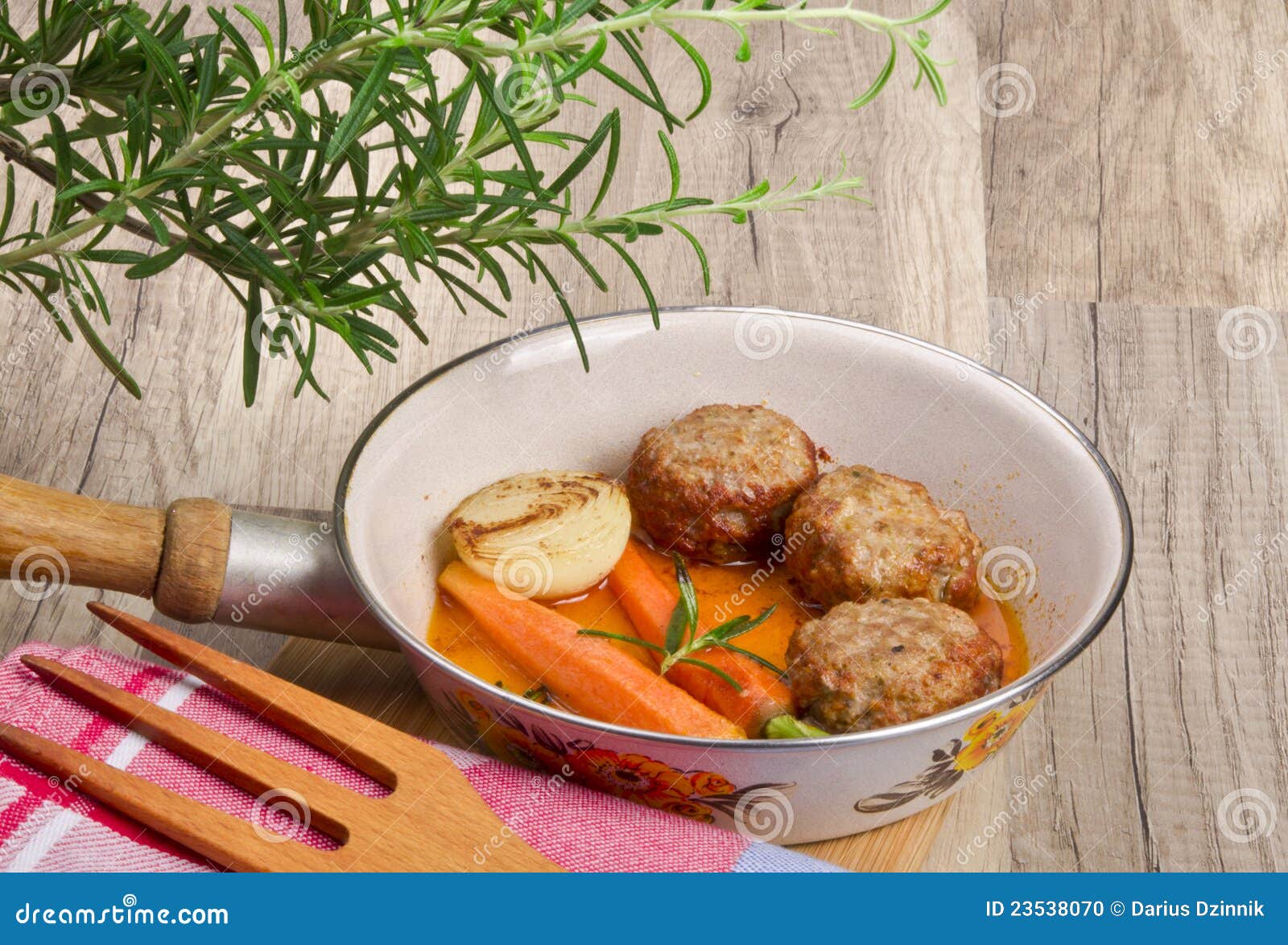 Rissoles with vegetables stock photo. Image of cook, leaf - 23538070