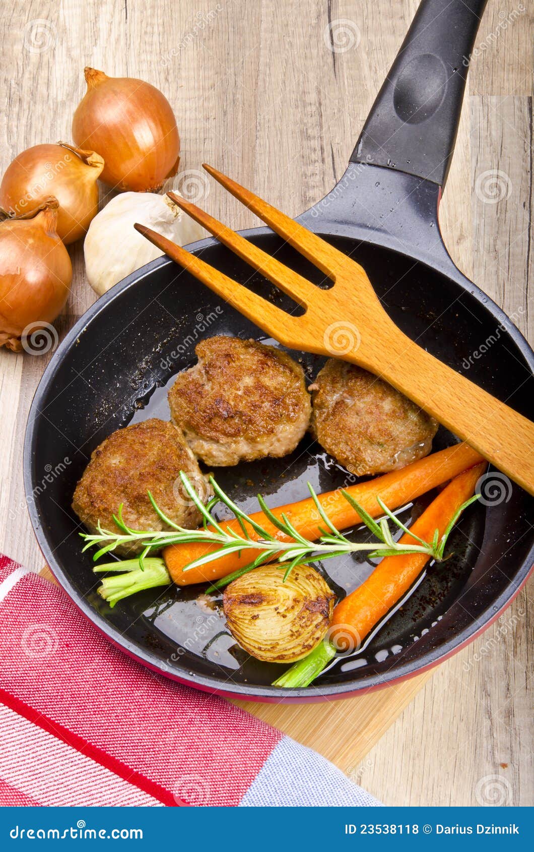 Rissoles with vegetables stock photo. Image of health - 23538118