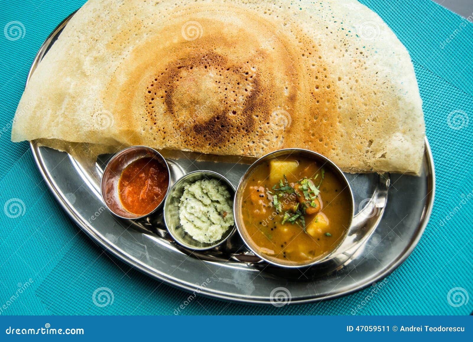 Ristorante Indiano Ed Alimento Specifico Indiano Immagine Stock ...