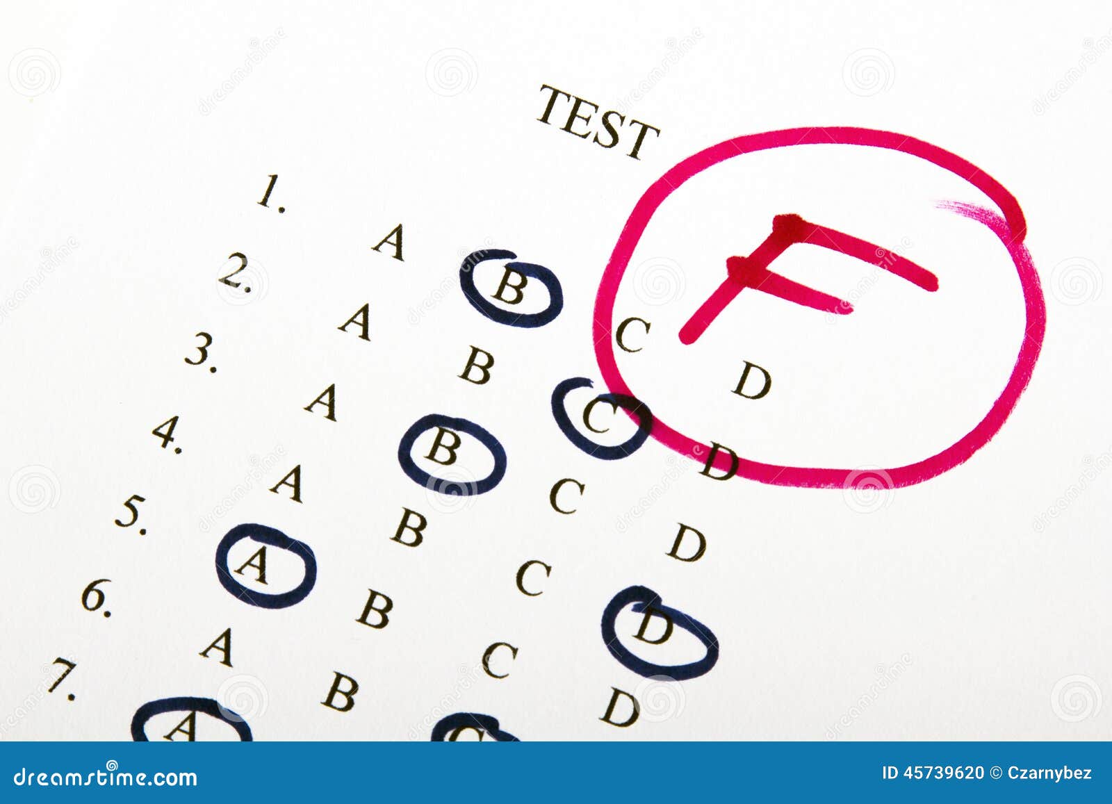 Risultati Dei Test a Scuola Fotografia Stock - Immagine di scelga ...