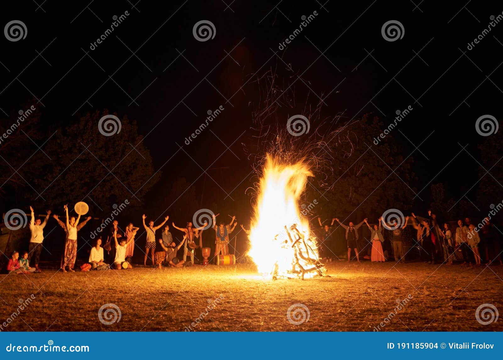 Rite at Night Around a Huge Fire Editorial Stock Image - Image of flame ...