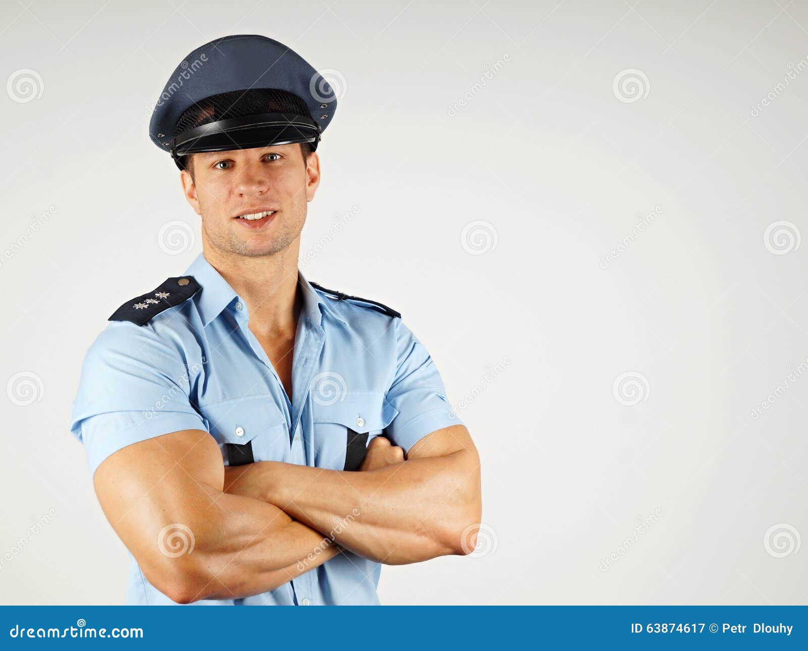 Ritratto Del Poliziotto Sorridente Immagine Stock - Immagine di ...