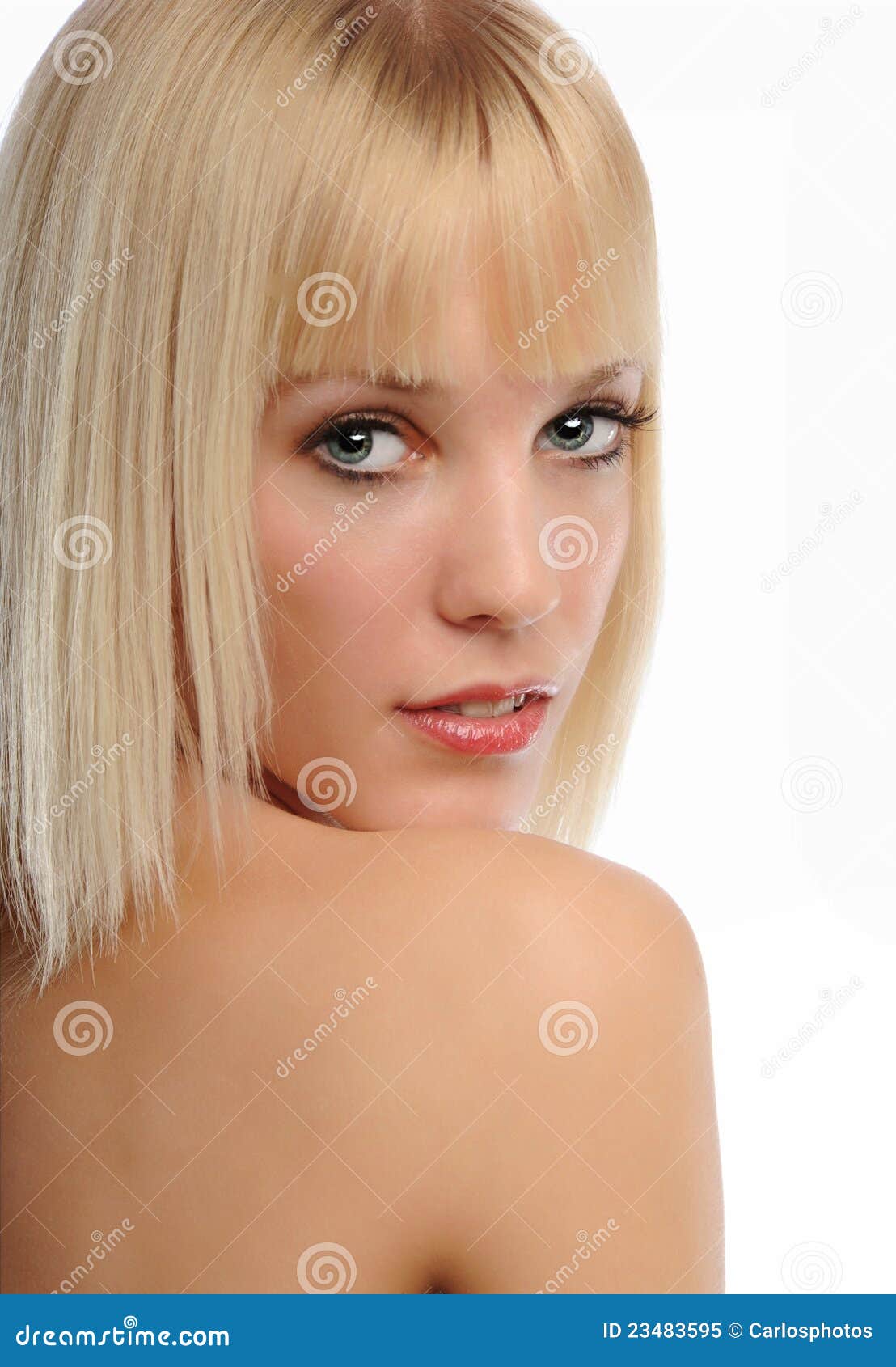 Ritratto Di Giovane Bella Donna Bionda Immagine Stock - Immagine di ...