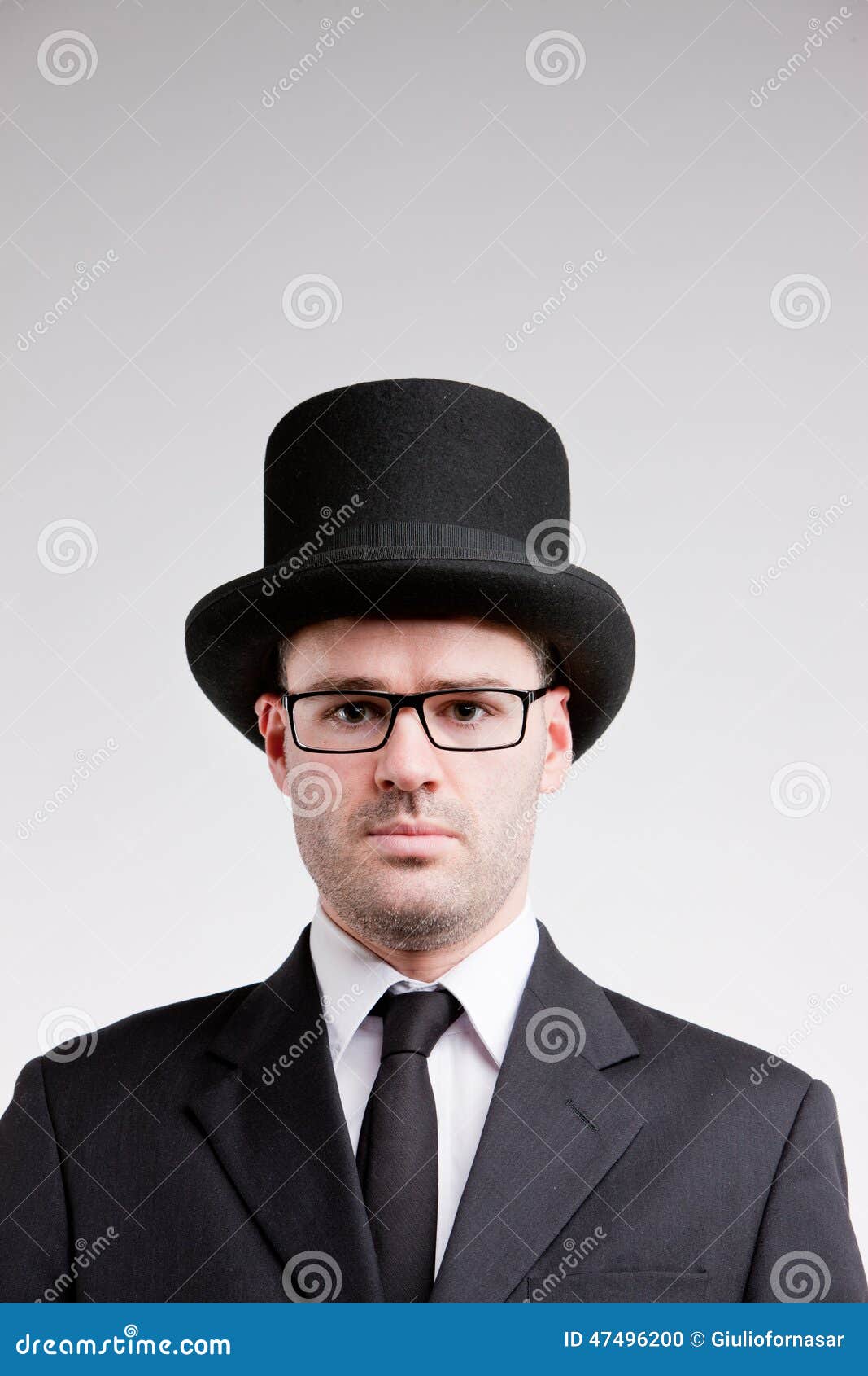 Ritratto Di Un Signore Con Un Cilindro Fotografia Stock - Immagine di ...