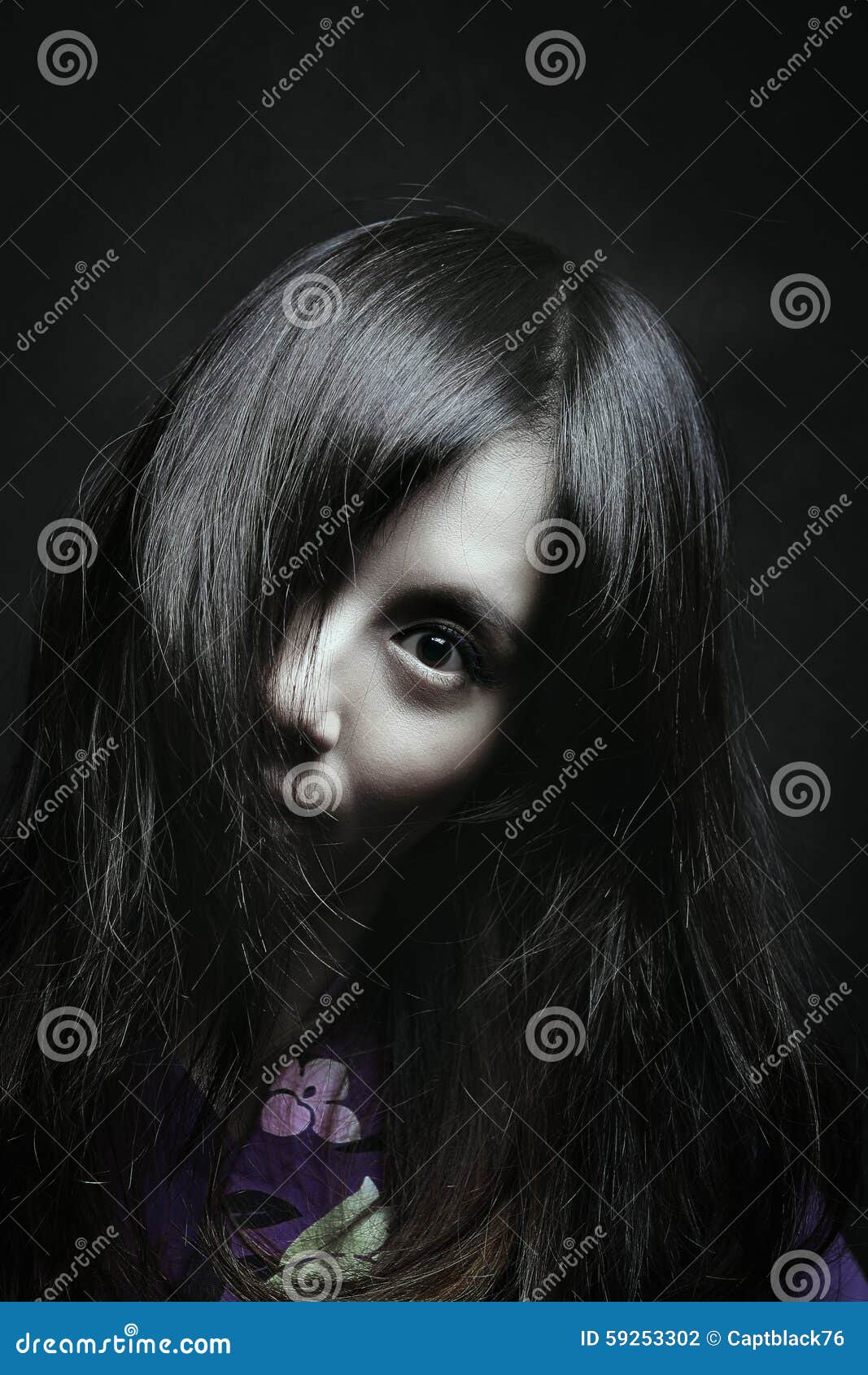 Ritratto Spaventoso Della Donna Giapponese Fotografia Stock - Immagine ...