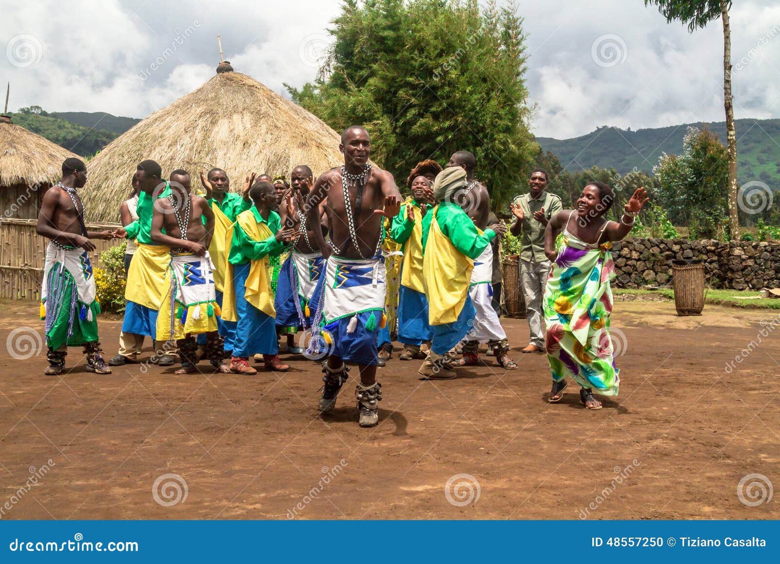 Ritual tribal, rwanda imagem editorial. Imagem de naughty - 48557250
