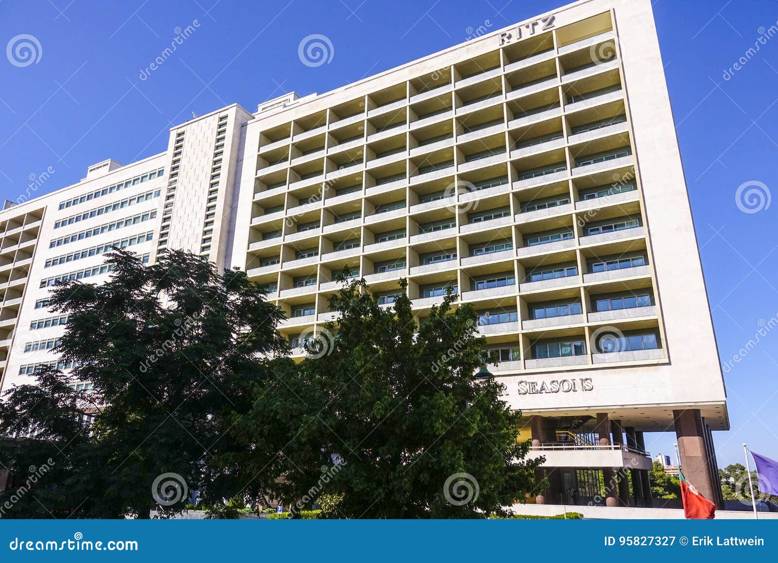 Ritz Four Seasons Hotel Em Lisboa Fotografia Editorial - Imagem de ...