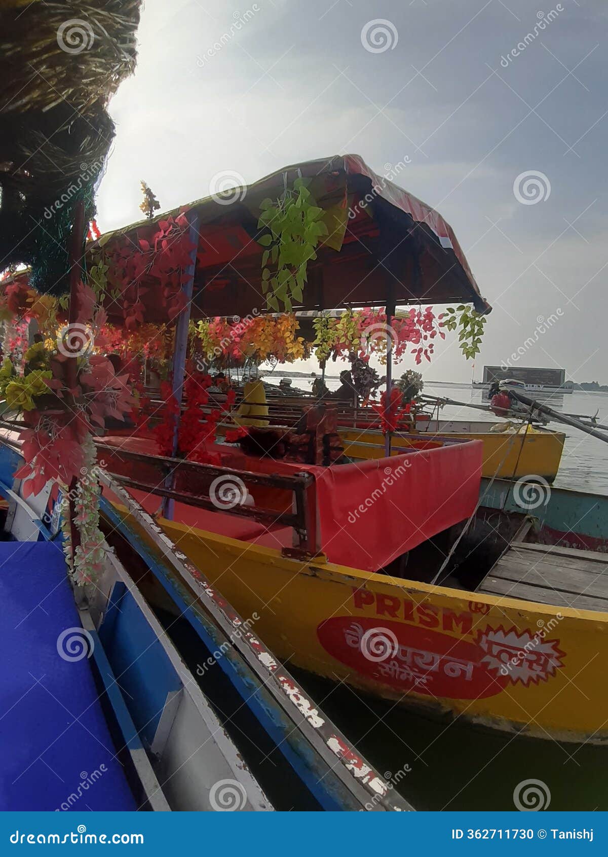 River Boat Near Indian Ghats Editorial Image - Image of boat, river ...