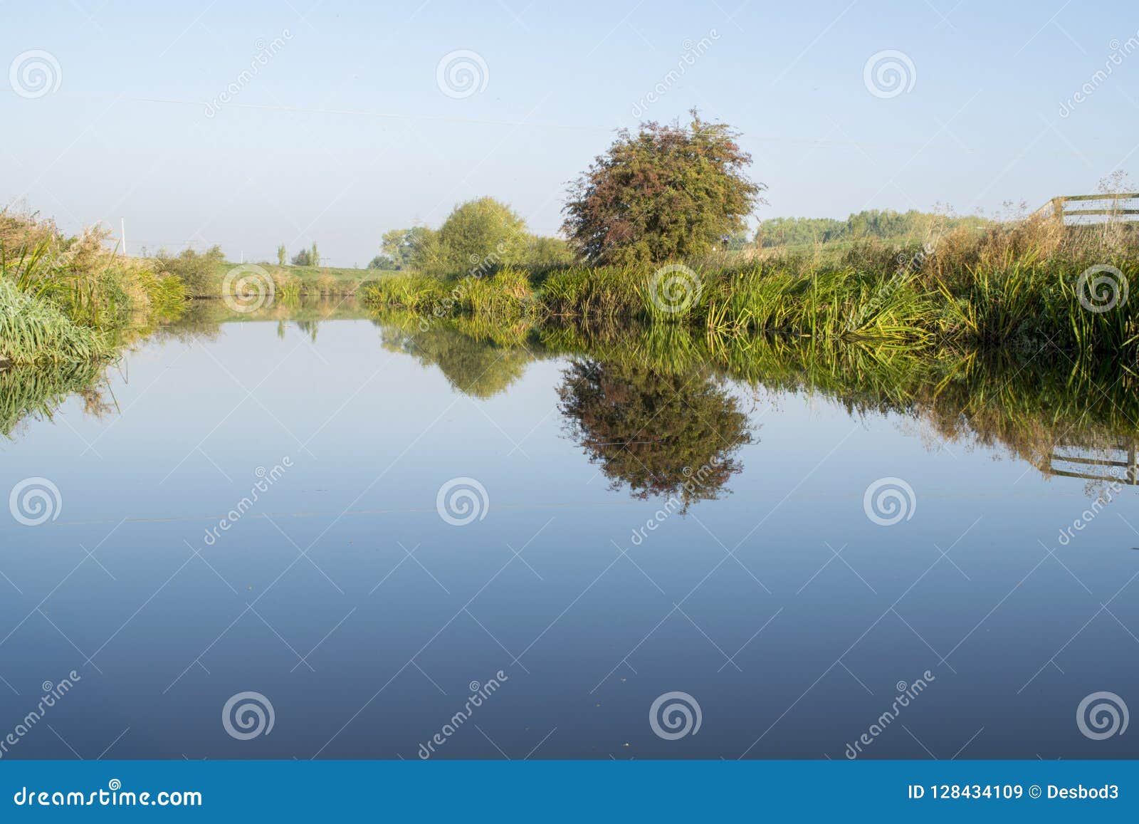 The River Dearne between Adwick upon Dearne and Harlington Stock Image ...