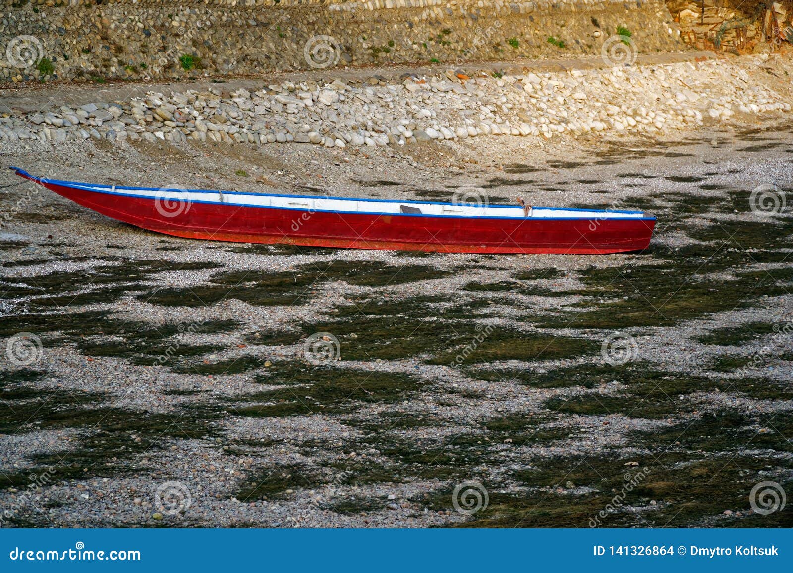River Drought, Red Boat without Water Due Global Warming Stock Photo ...