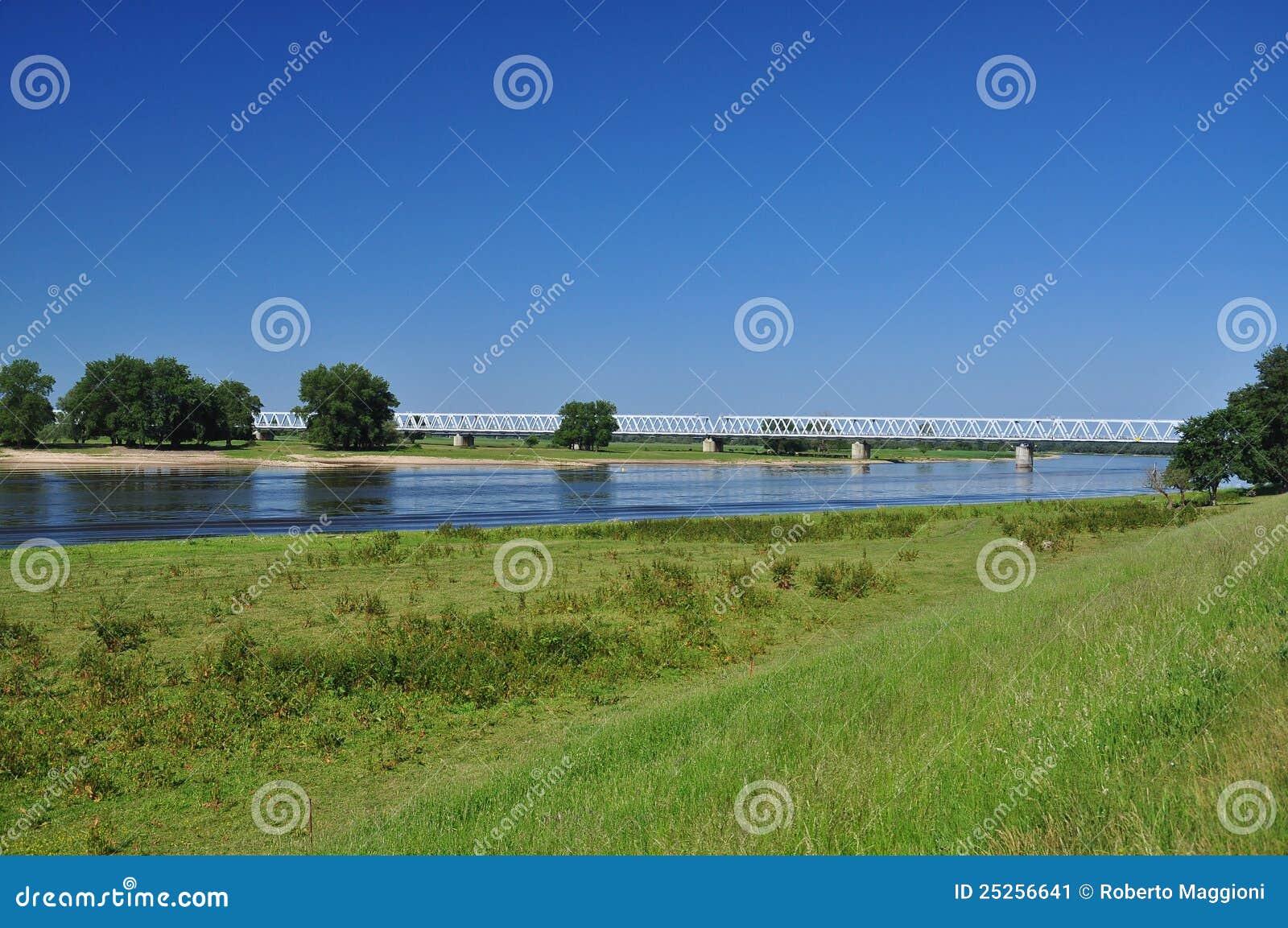 River Elbe, Rail Bridge. Germany Stock Image - Image of rail, landscape ...