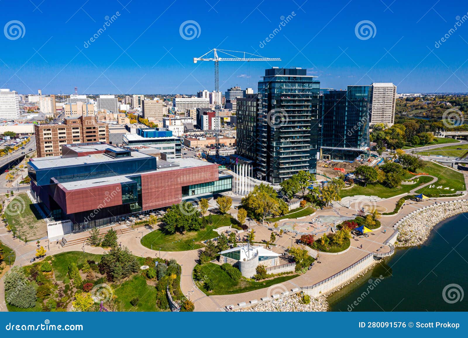 River Landing in Saskatoon, Saskatchewan Stock Photo - Image of autumn ...