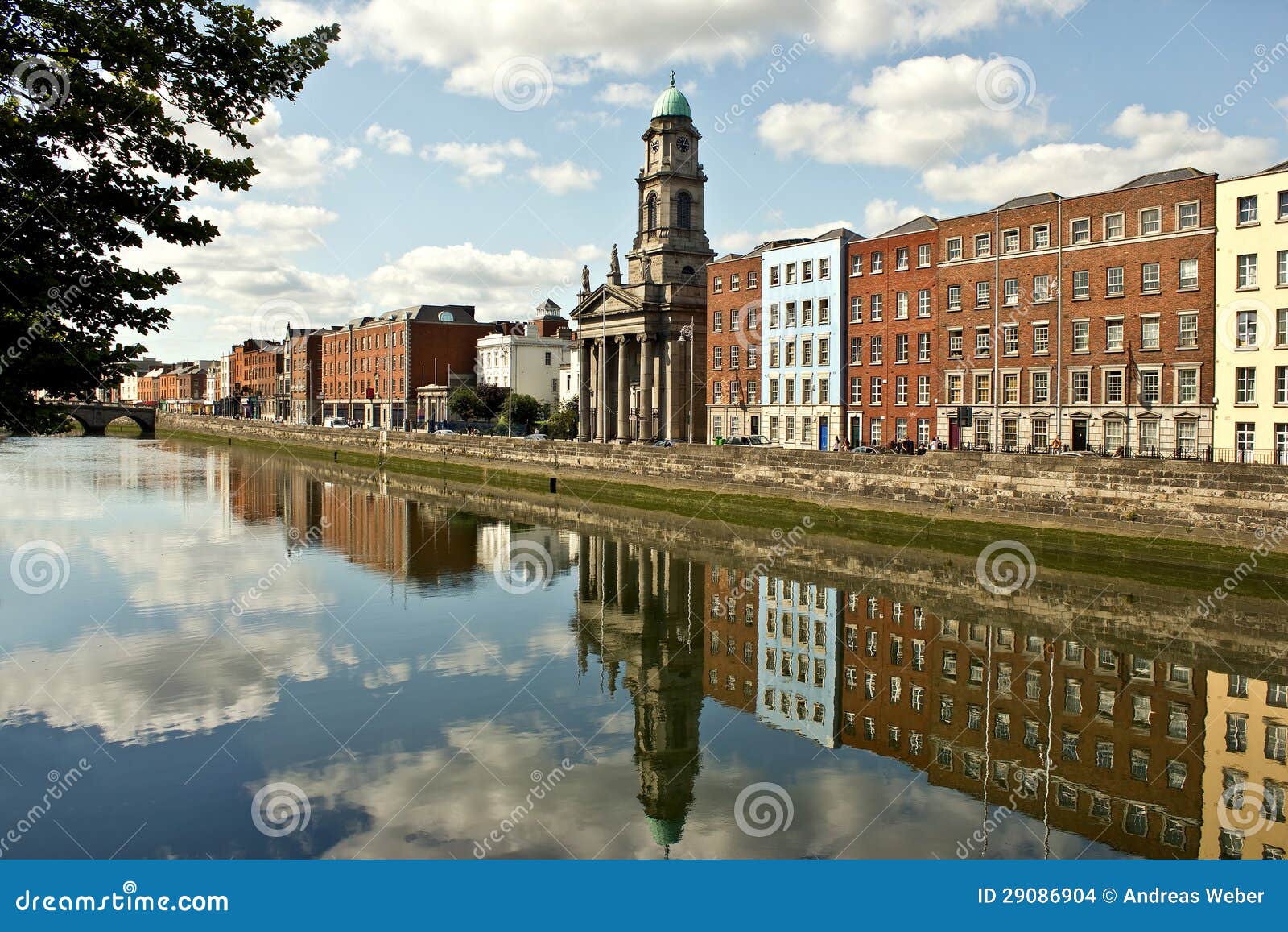 River Liffey in Dublin stock photo. Image of dublin, colorful - 29086904