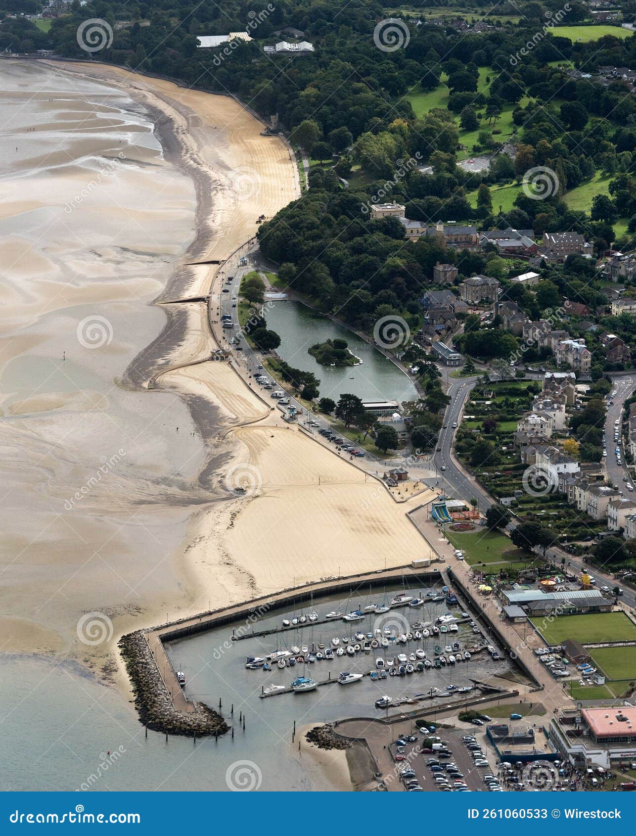 The River Medina on the Isle of Wight Stock Image - Image of river ...