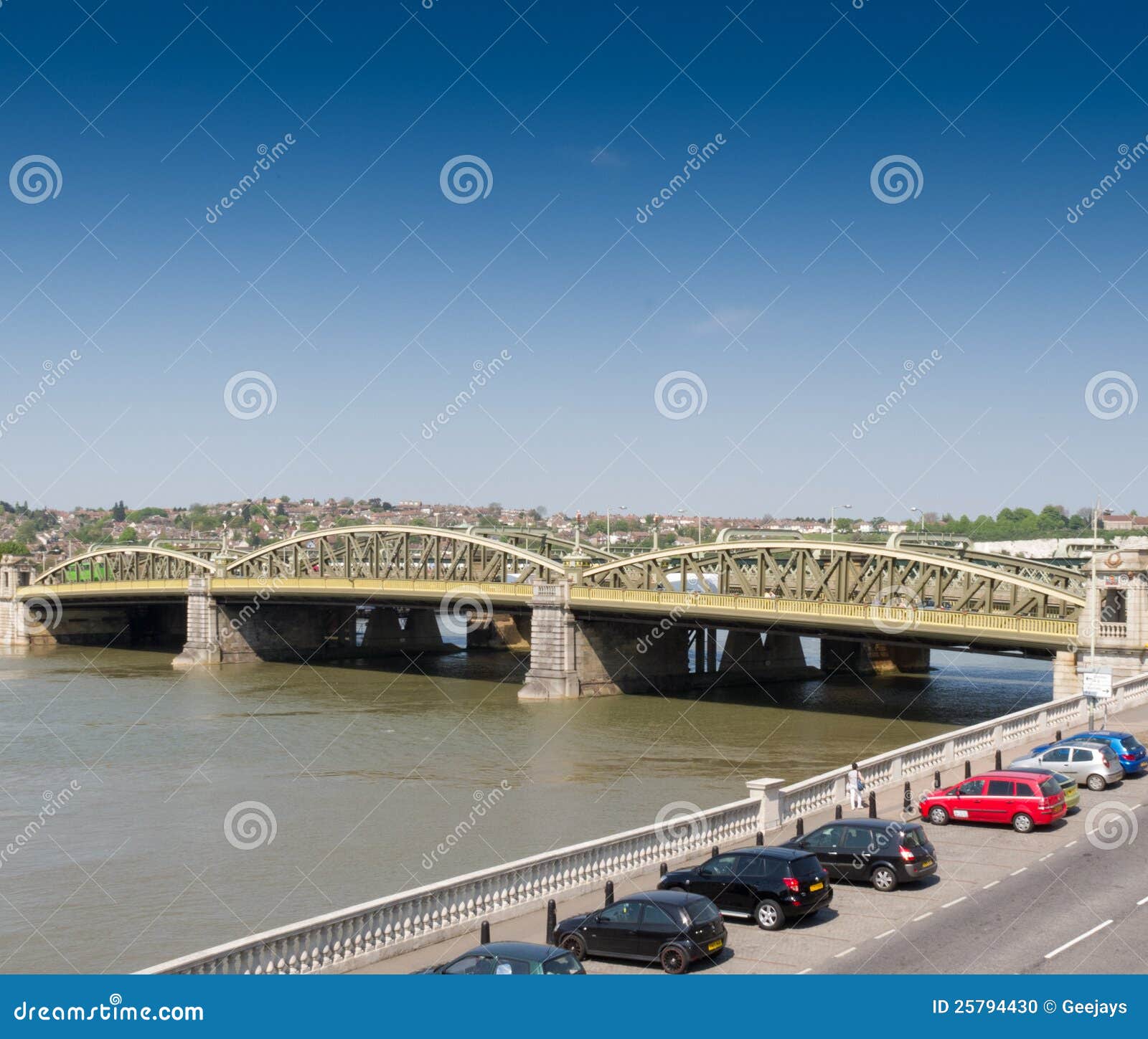 River Medway Bridge, Rochester Stock Photo - Image of kent, cast: 25794430