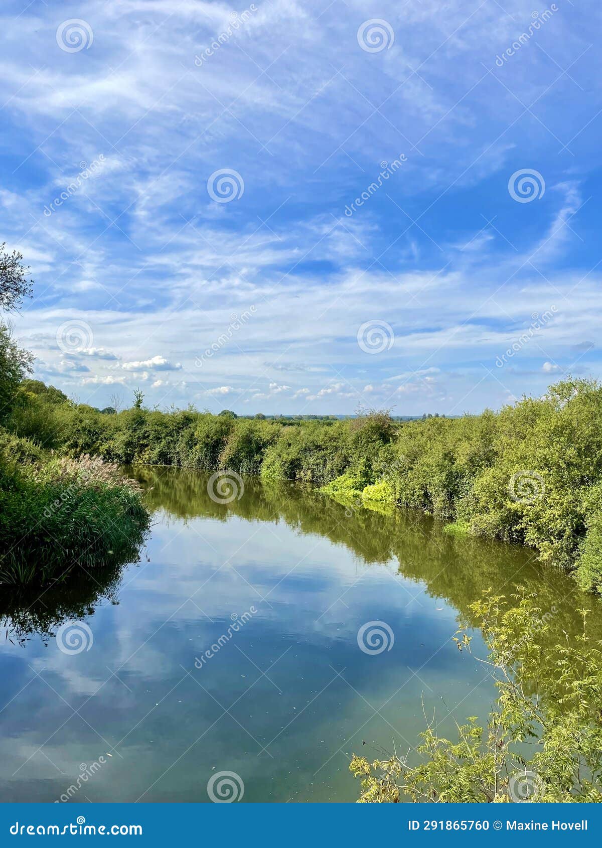 River Medway Kent in Summer Stock Photo - Image of skyn, landscape ...