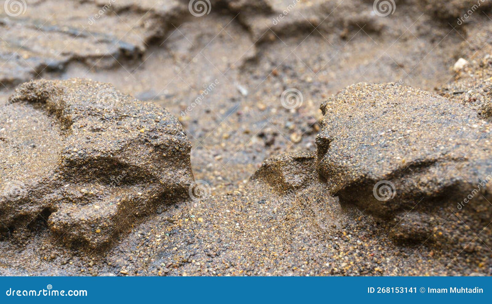 River Sand Texture with a Mixture of Iron Ore and Pebbles Stock Image ...