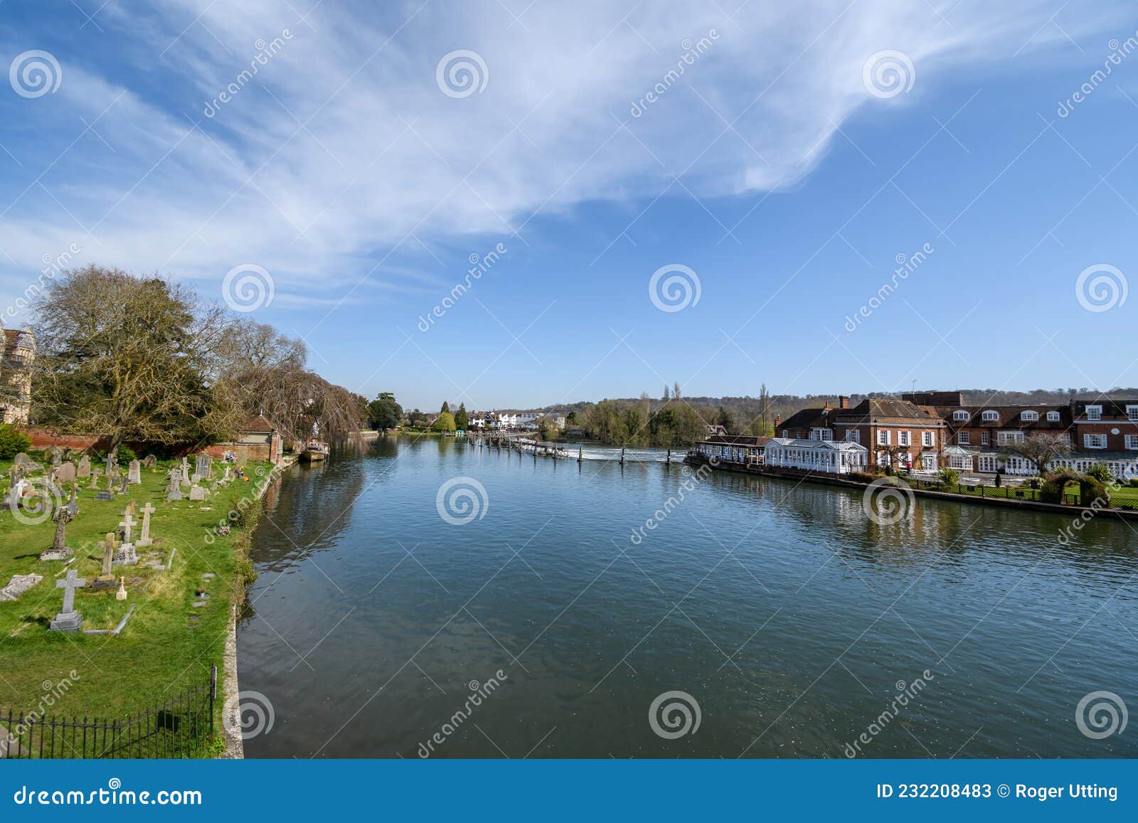 River Thames in Marlow editorial stock photo. Image of river - 232208483