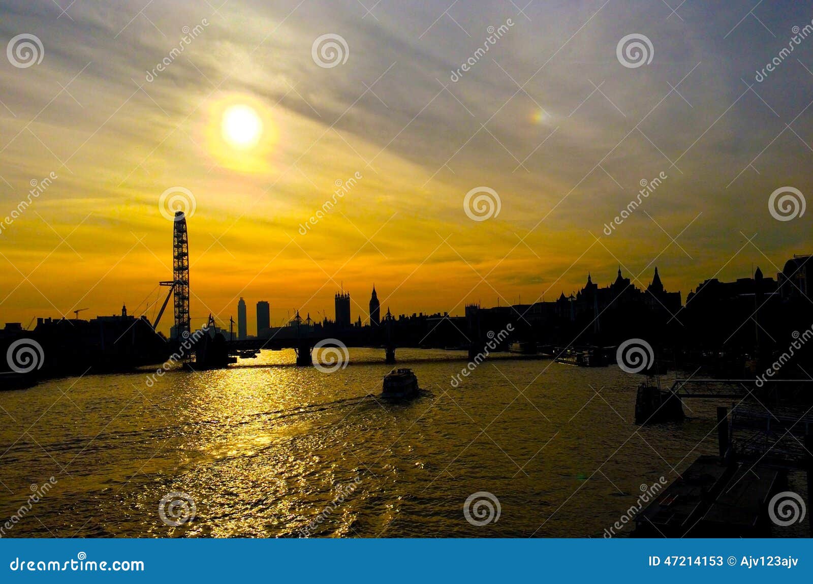 River thames sunset editorial stock photo. Image of thames - 47214153