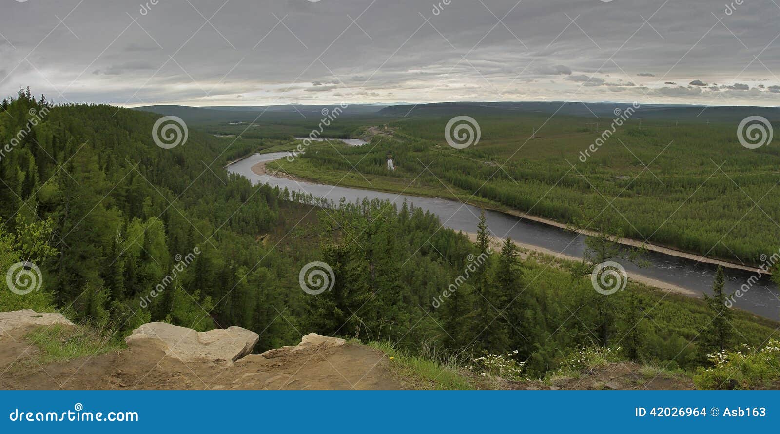 River Valley Chulman in South Yakutia Stock Photo - Image of rock ...