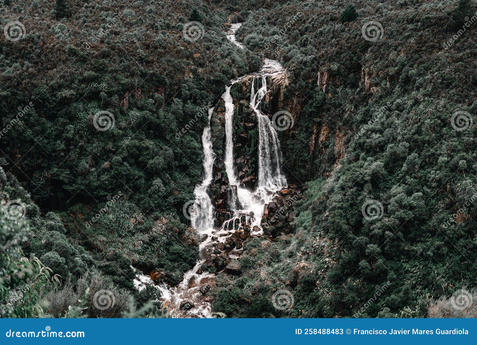 River Water Reaching the Steep Drop that Causes the Beautiful ...