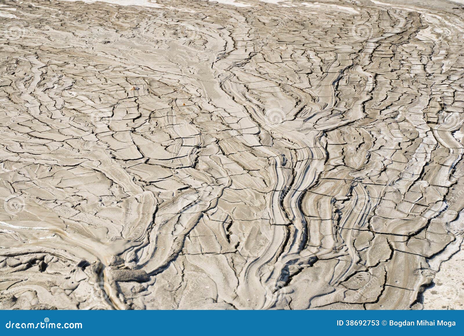 Riverbed Mud Texture Stock Photos - Download 255 Royalty Free Photos