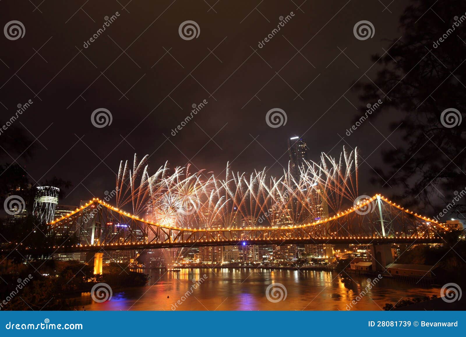 Riverfire Festival in Brisbane Editorial Stock Image - Image of river ...