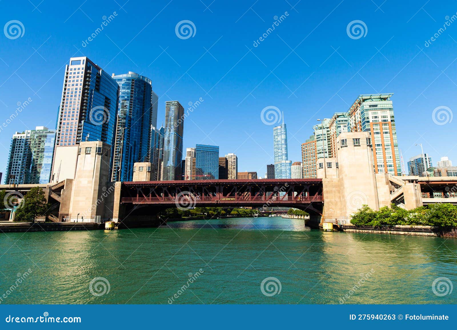 Chicago Riverfront Architecture Stock Image | CartoonDealer.com #87839137