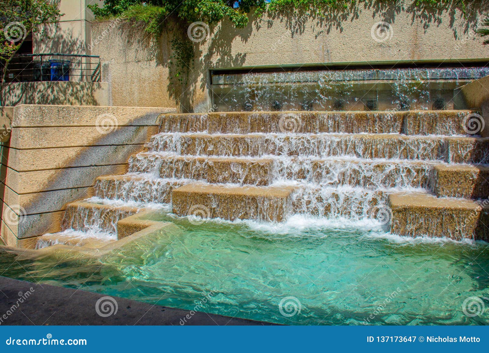 Riverwalk Fountain Cool Cascade Stock Image - Image of water, white ...