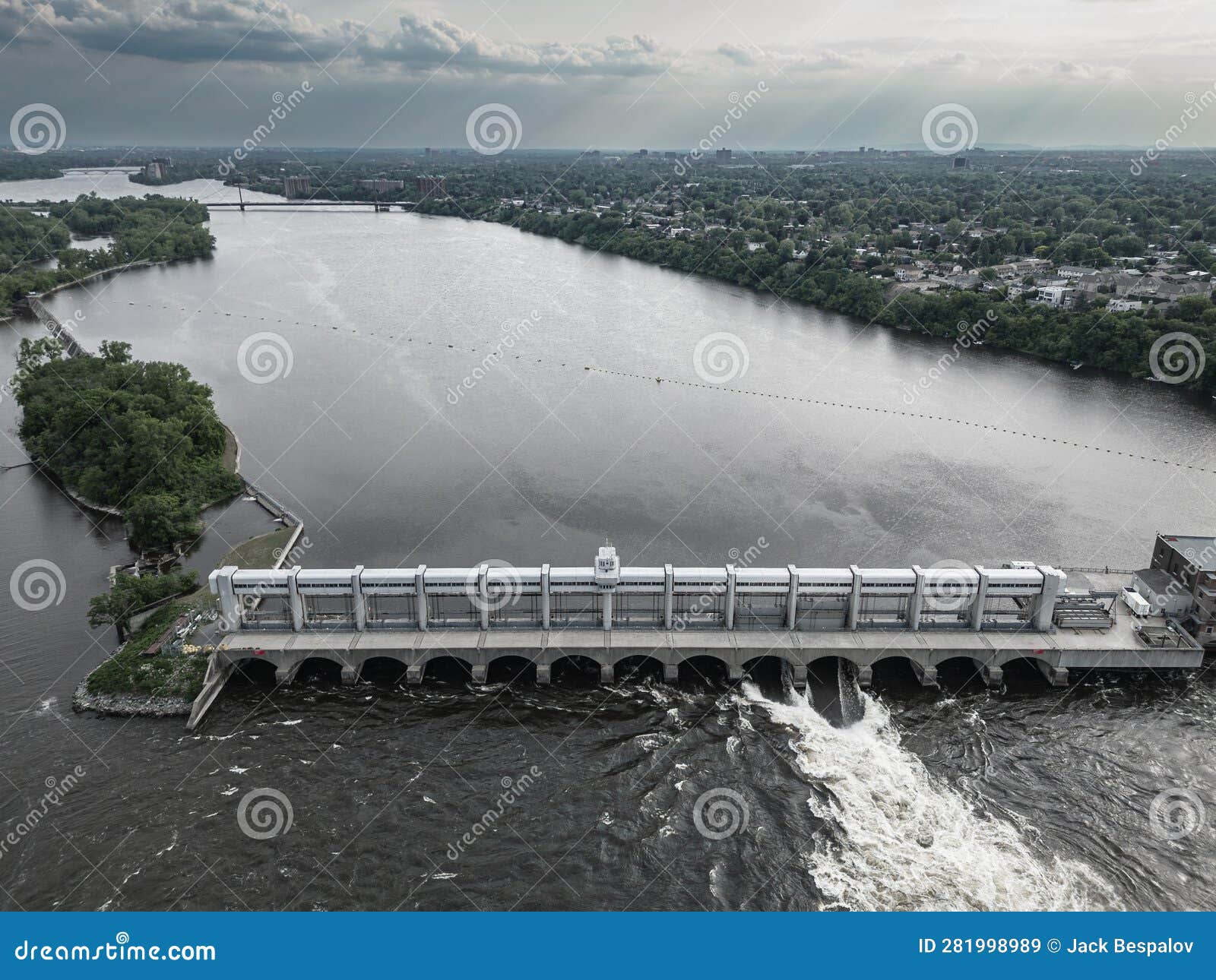 Riviere Des Prairie and Its Dam Stock Image - Image of quebec, travel ...