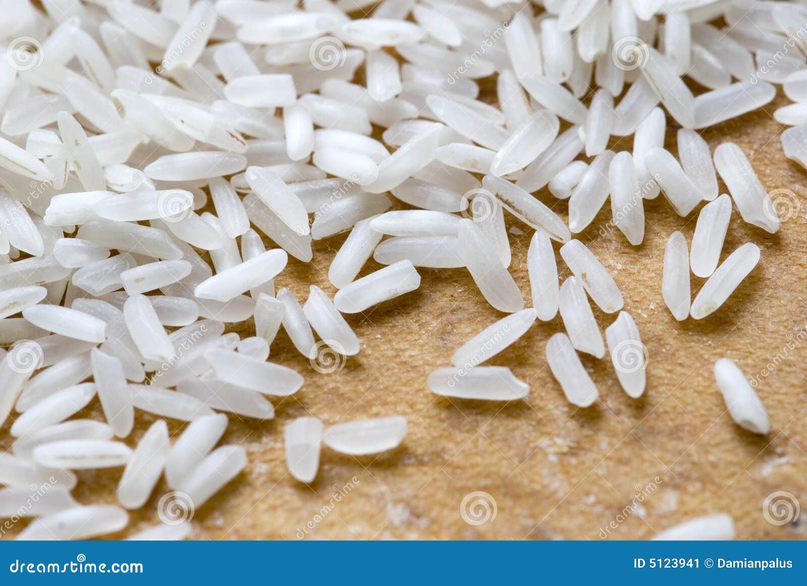 Riz image stock. Image du mangez, fond, nourriture, ingrédient - 5123941