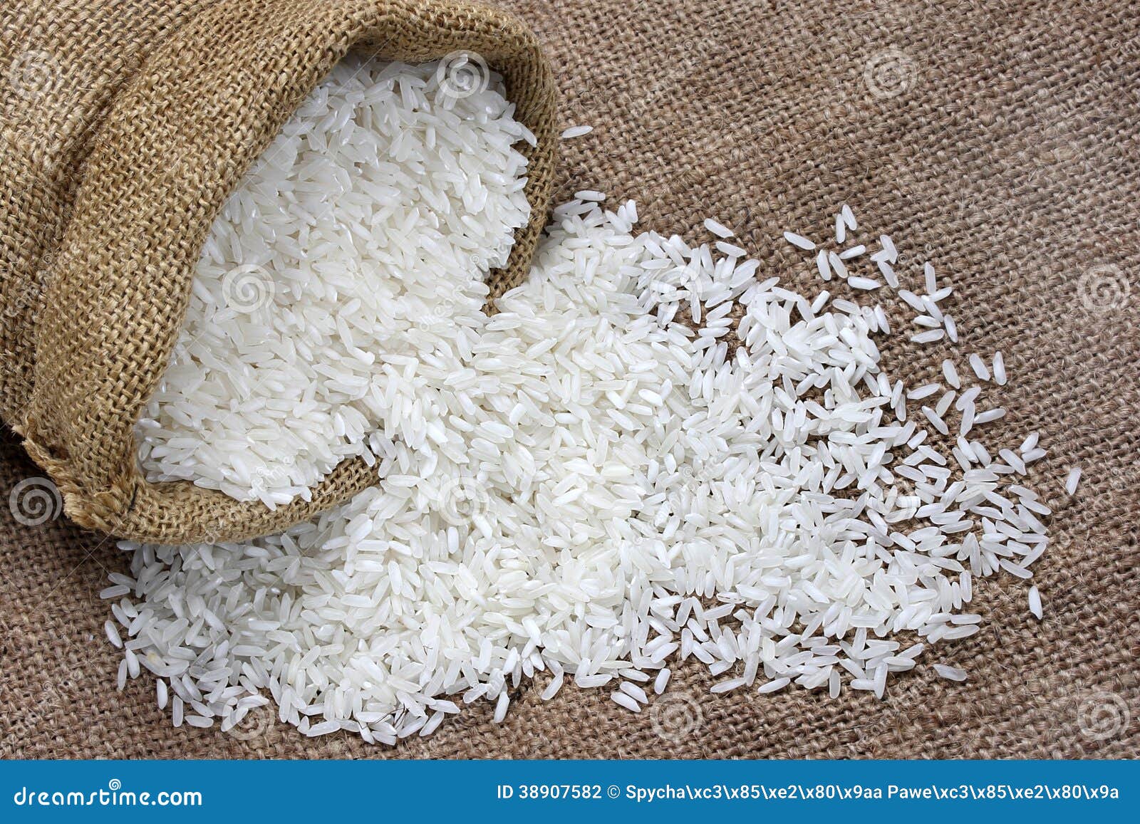 Riz cru photo stock. Image du nourriture, graine, ingrédient - 38907582