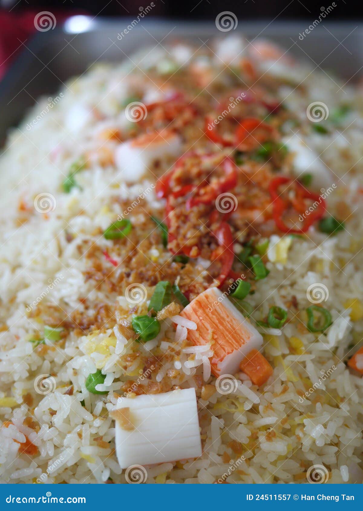 Riz frit asiatique image stock. Image du blé, asie, crabe - 24511557