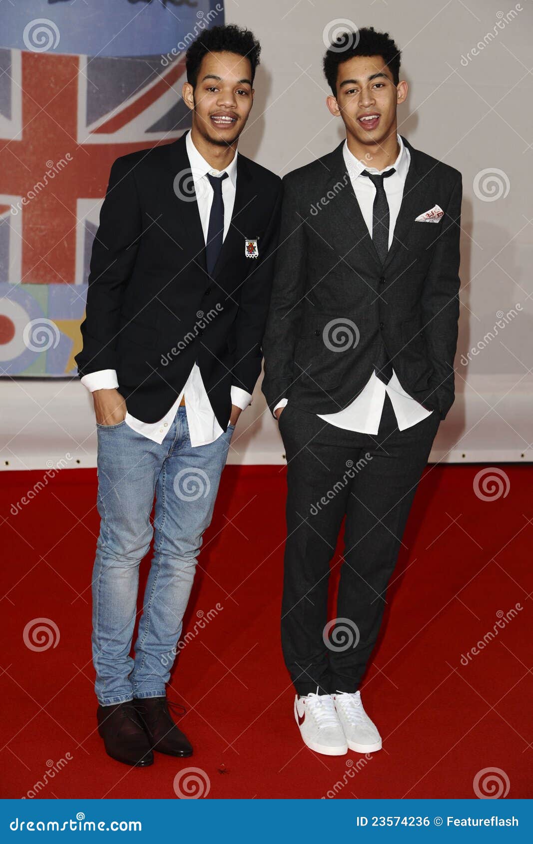 Rizzle Kicks editorial photo. Image of greenwich, arena - 23574236