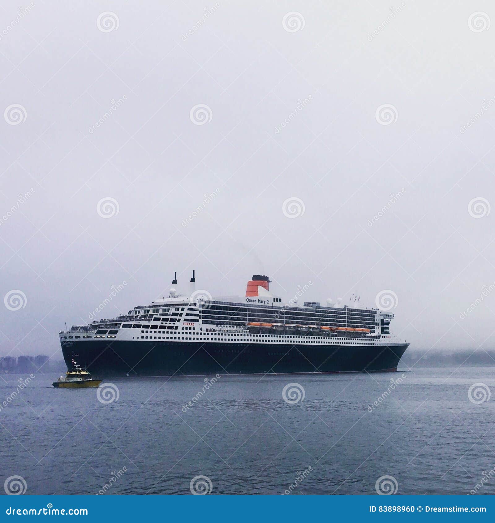 RMS Queen Mary 2 in Halifax Editorial Image - Image of atlantic, nova ...