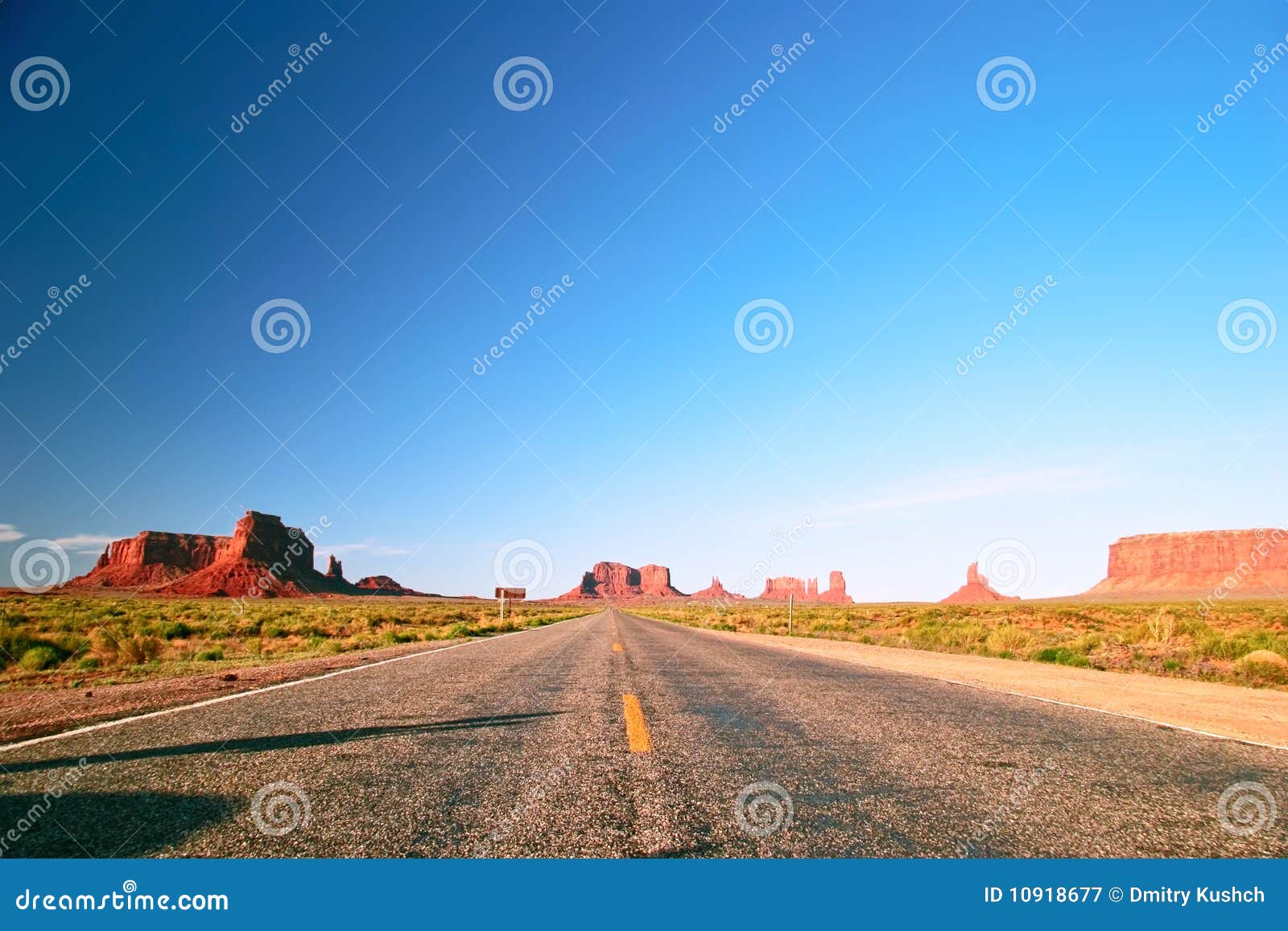Road of Arizona stock image. Image of desert, layers - 10918677