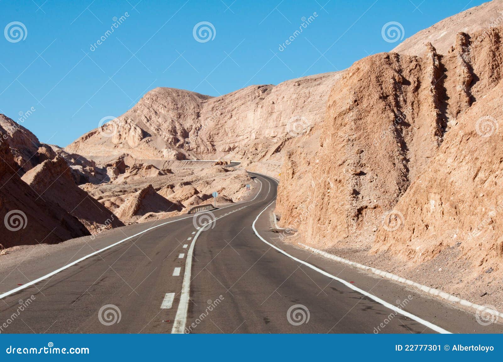 Road in Atacama Desert (Chile) Stock Image - Image of lonely, asphalt ...