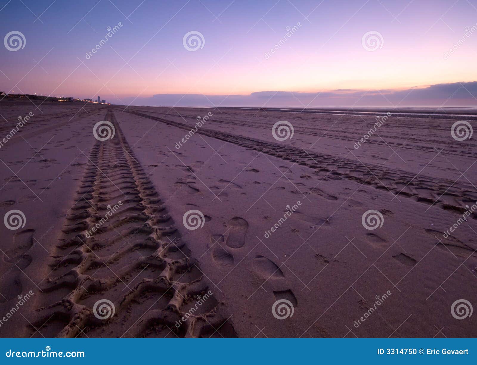 Road on the beach stock photo. Image of spring, sand, season - 3314750