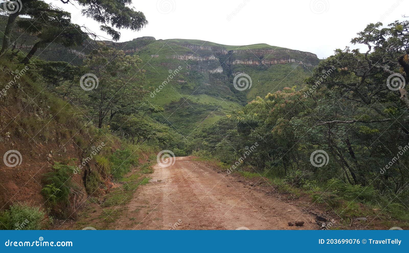 Road through Chimanimani National Park Stock Photo - Image of rock ...