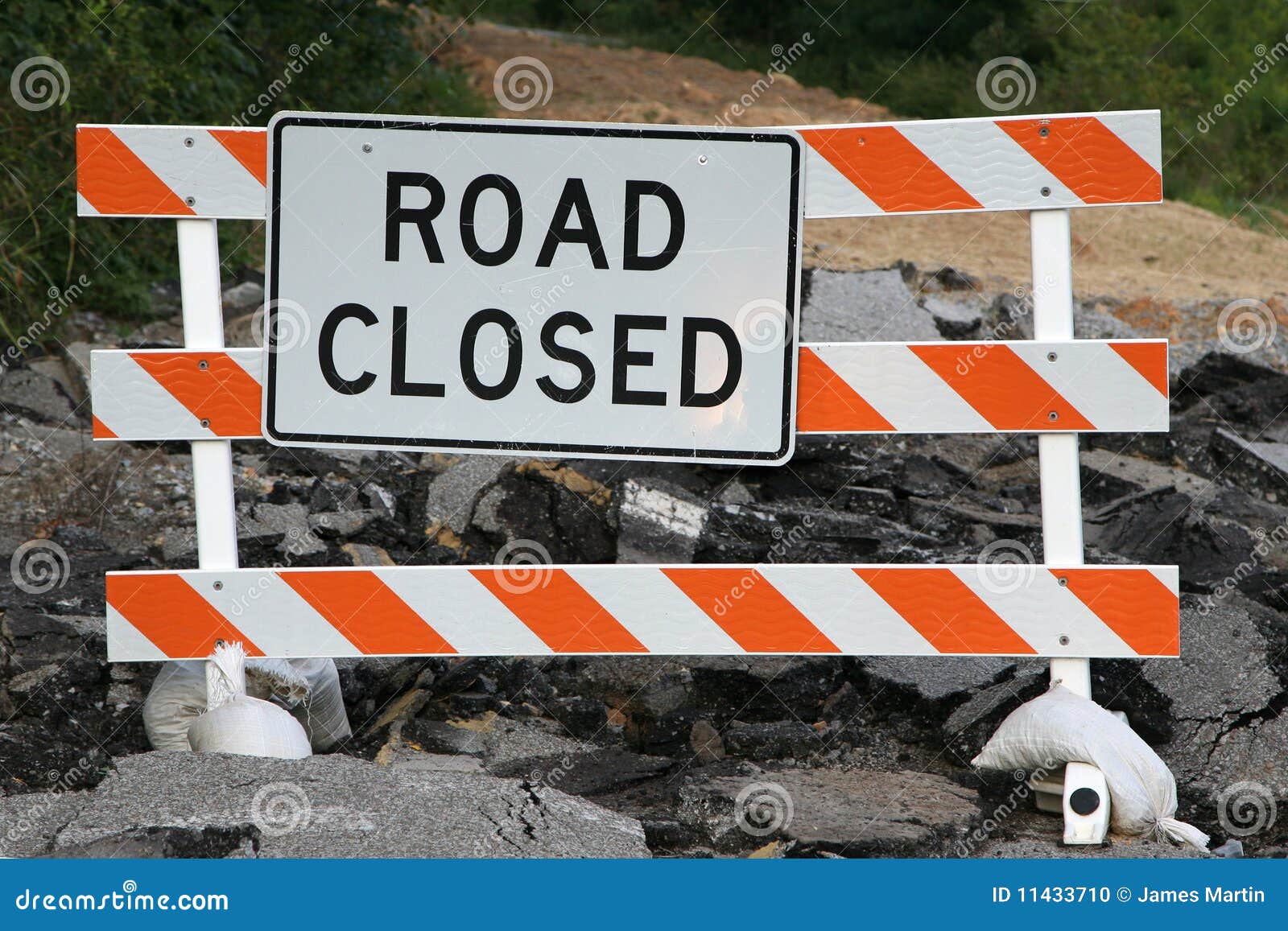 Road closed sign stock photo. Image of frustration, sign - 11433710