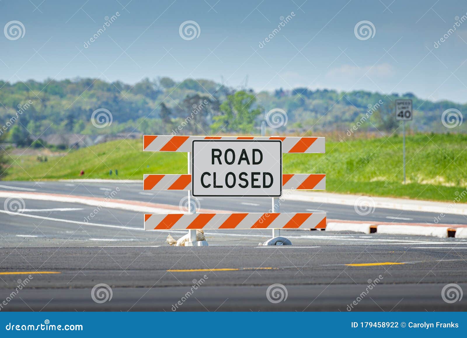 Road Closed Sign stock photo. Image of green, intersection - 179458922