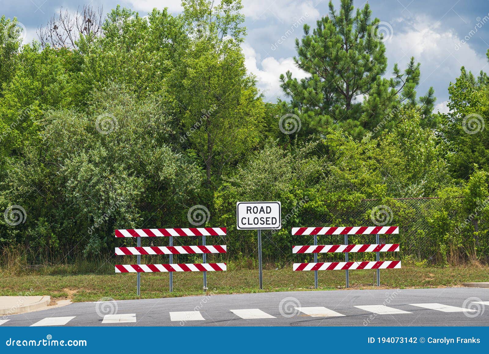 Road Closed Sign on New Highway Construction Stock Photo - Image of ...