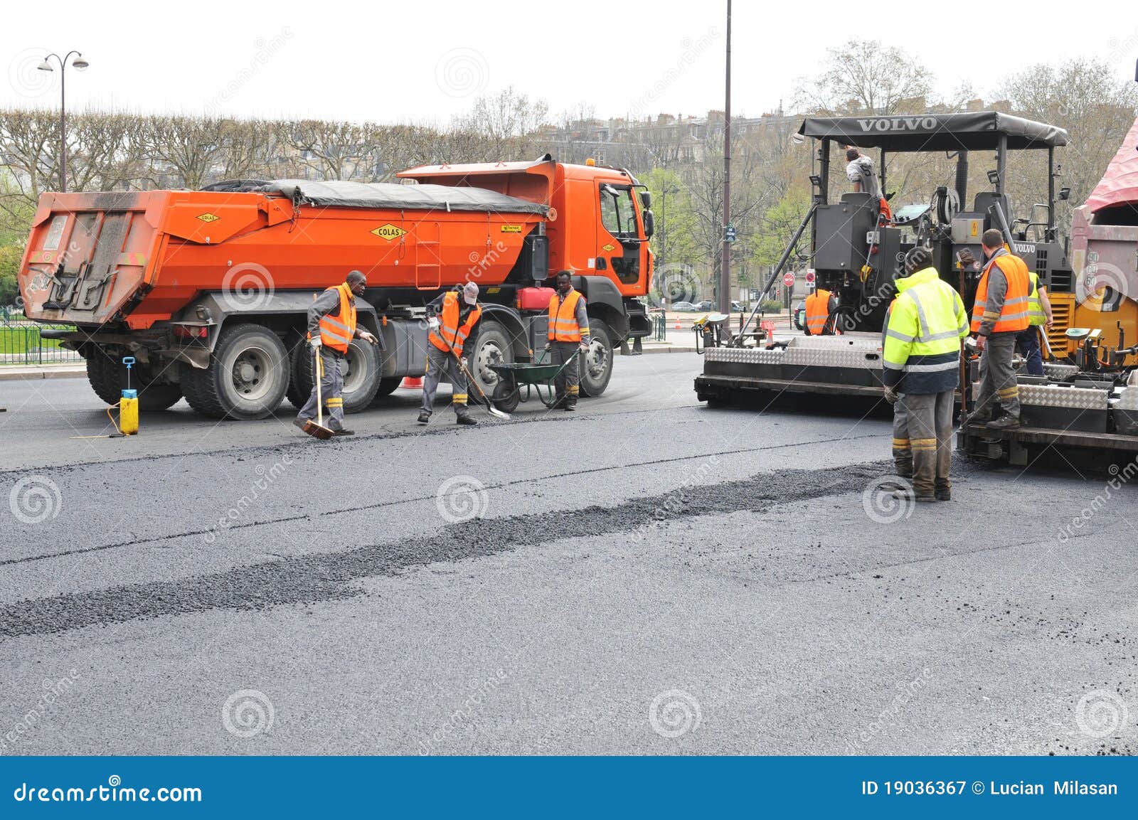Road construction editorial photography. Image of machine - 19036367