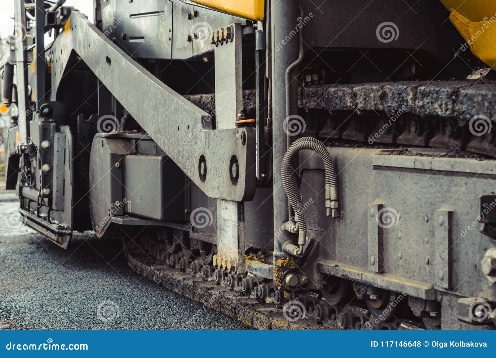 Asphalt laying machines stock photo. Image of crawler - 117146648