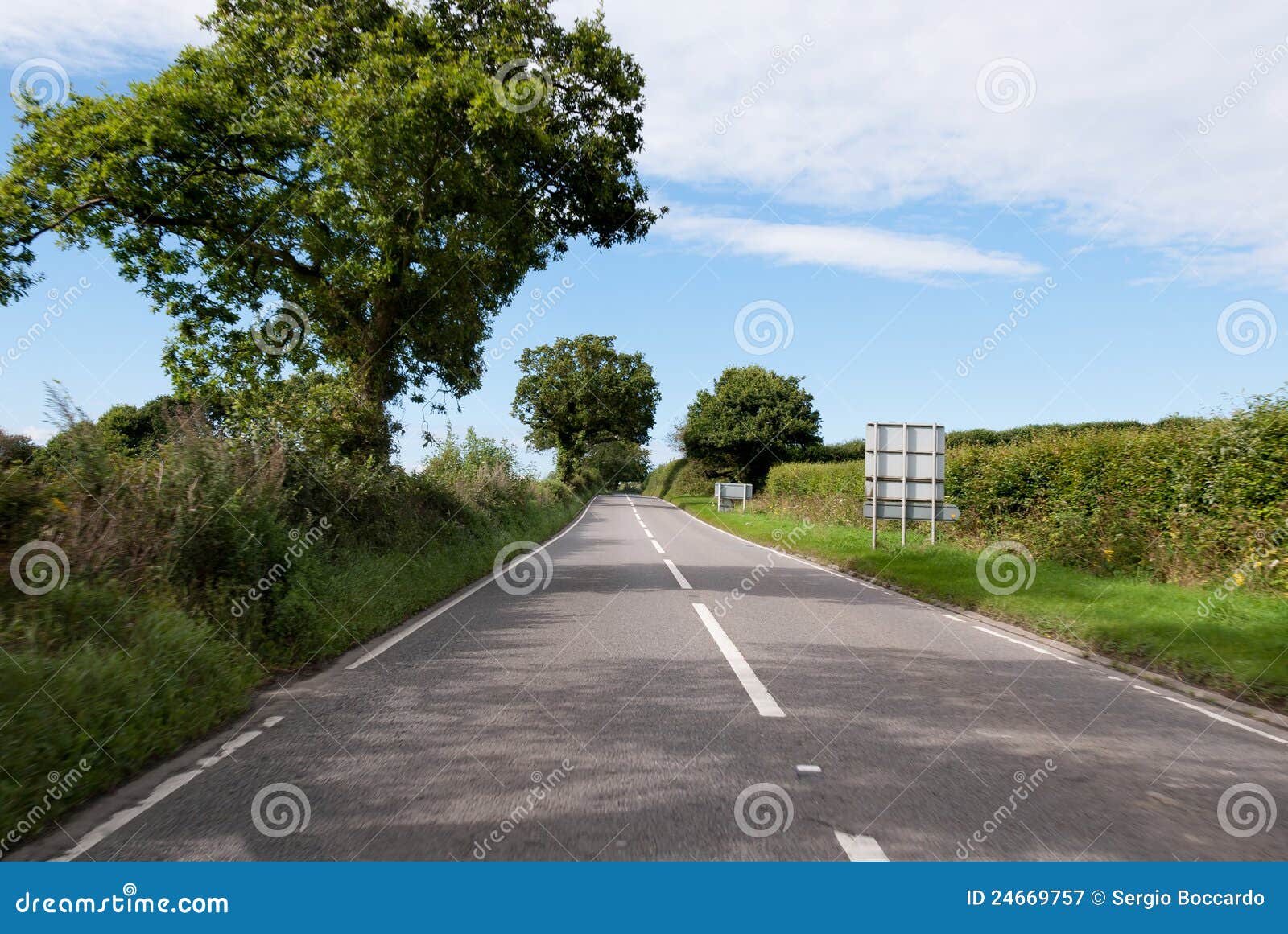 Road in Cornwall stock image. Image of environment, tree - 24669757