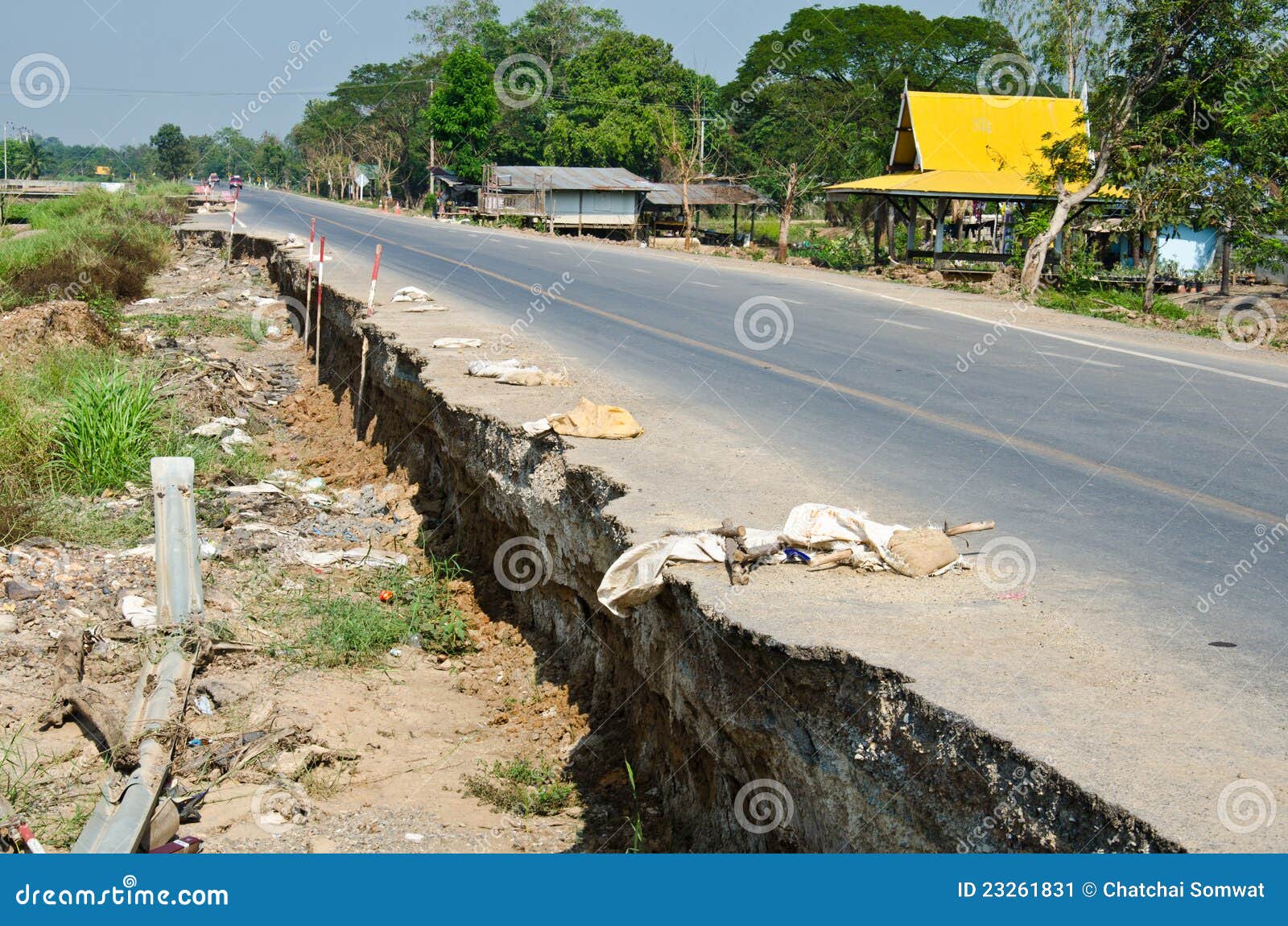 Road crack. stock image. Image of destruction, fissure - 23261831