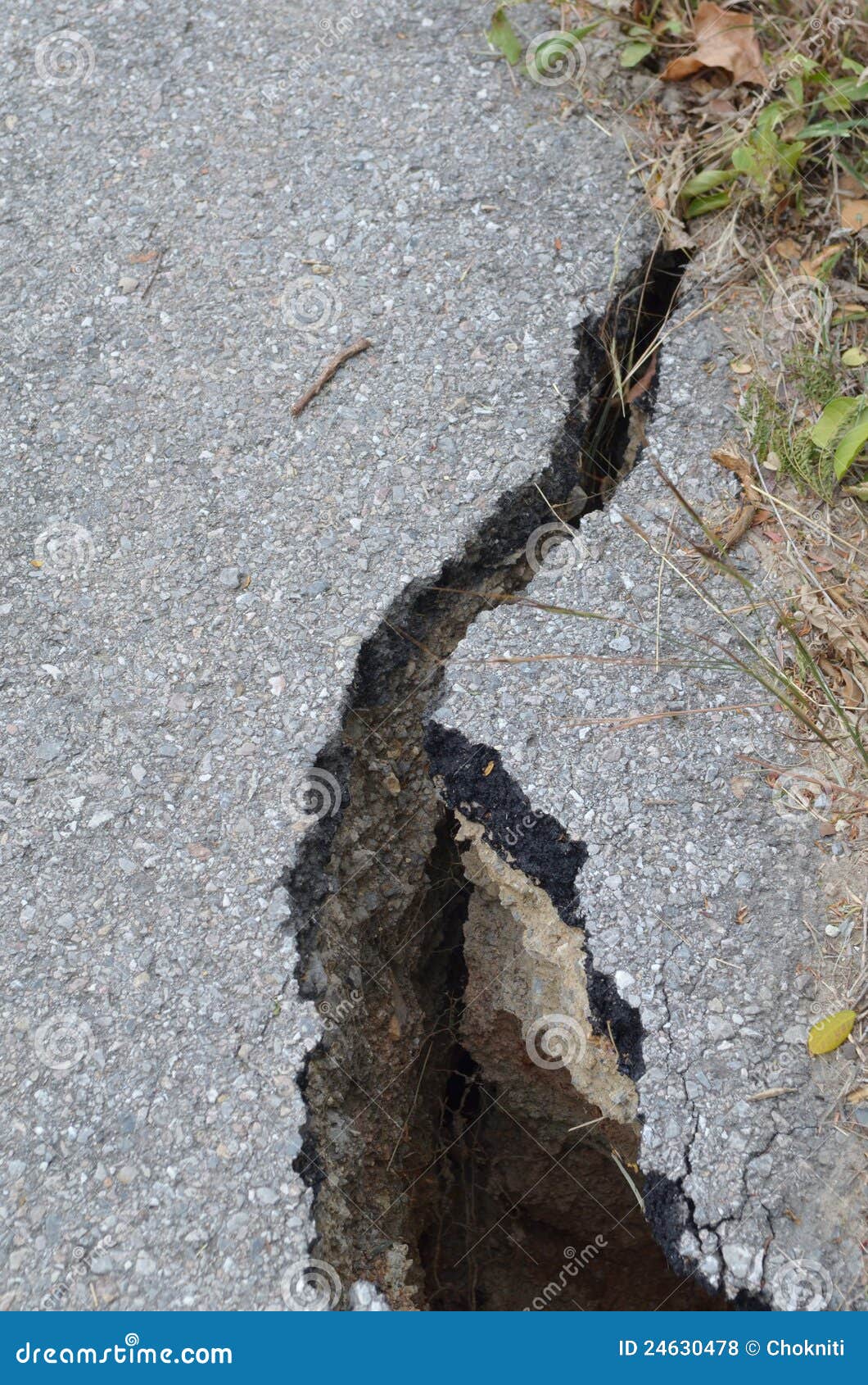 Road Destroyed by the Earthquake Stock Photo - Image of square ...